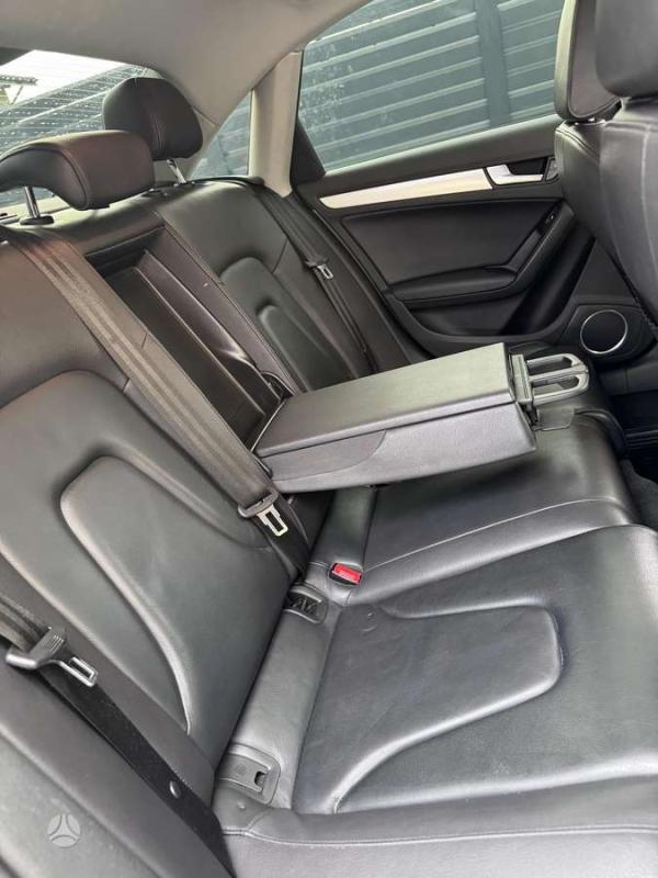 Brown Audi A4 2015 in Vilnius, with an engine capacity of 1.98 L and mileage of 133 thousand km for 10000 €, photo 8 on AUTOMOTO.COM.LV