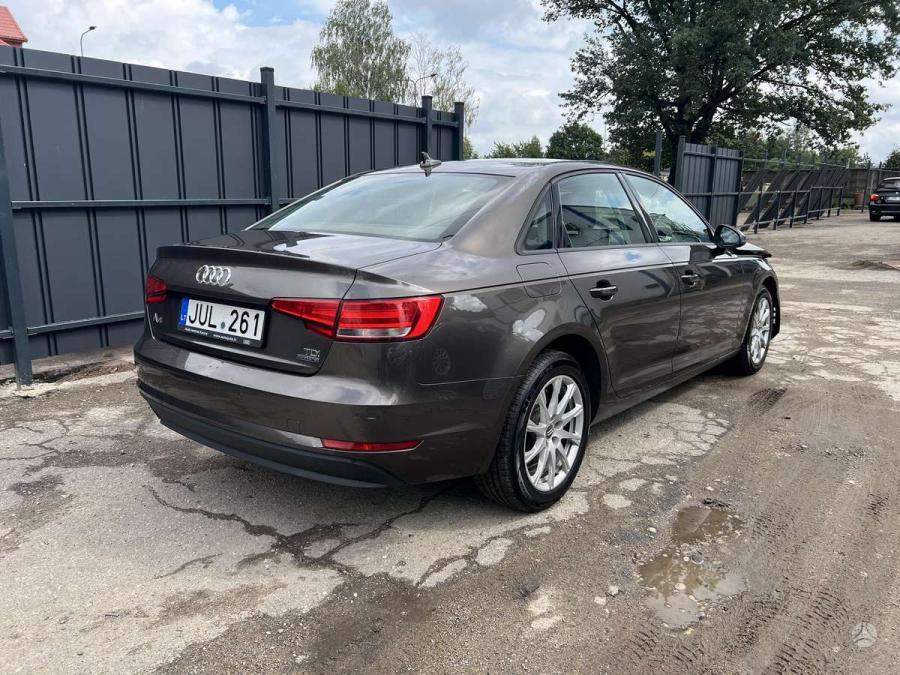 Brūns Audi A4 2016 Kauņa, ar dzinēja tilpumu 1.97 L un nobraukumu 139 tūkst. km par 7400 €, foto 4 vietnē AUTOMOTO.COM.LV