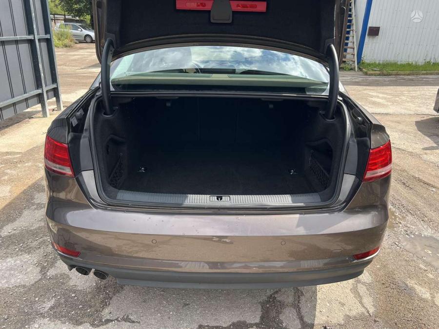Brūns Audi A4 2016 Kauņa, ar dzinēja tilpumu 1.97 L un nobraukumu 139 tūkst. km par 7400 €, foto 14 vietnē AUTOMOTO.COM.LV