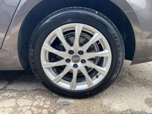 Brūns Audi A4 2016 Kauņa, ar dzinēja tilpumu 1.97 L un nobraukumu 139 tūkst. km par 7400 €, foto 41 vietnē AUTOMOTO.COM.LV