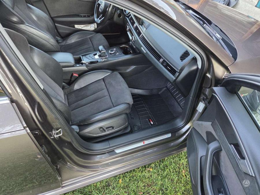 Brown Audi A4 2016 in Birstonas, with an engine capacity of 1.97 L and mileage of 359 thousand km for 12499 €, photo 14 on AUTOMOTO.COM.LV