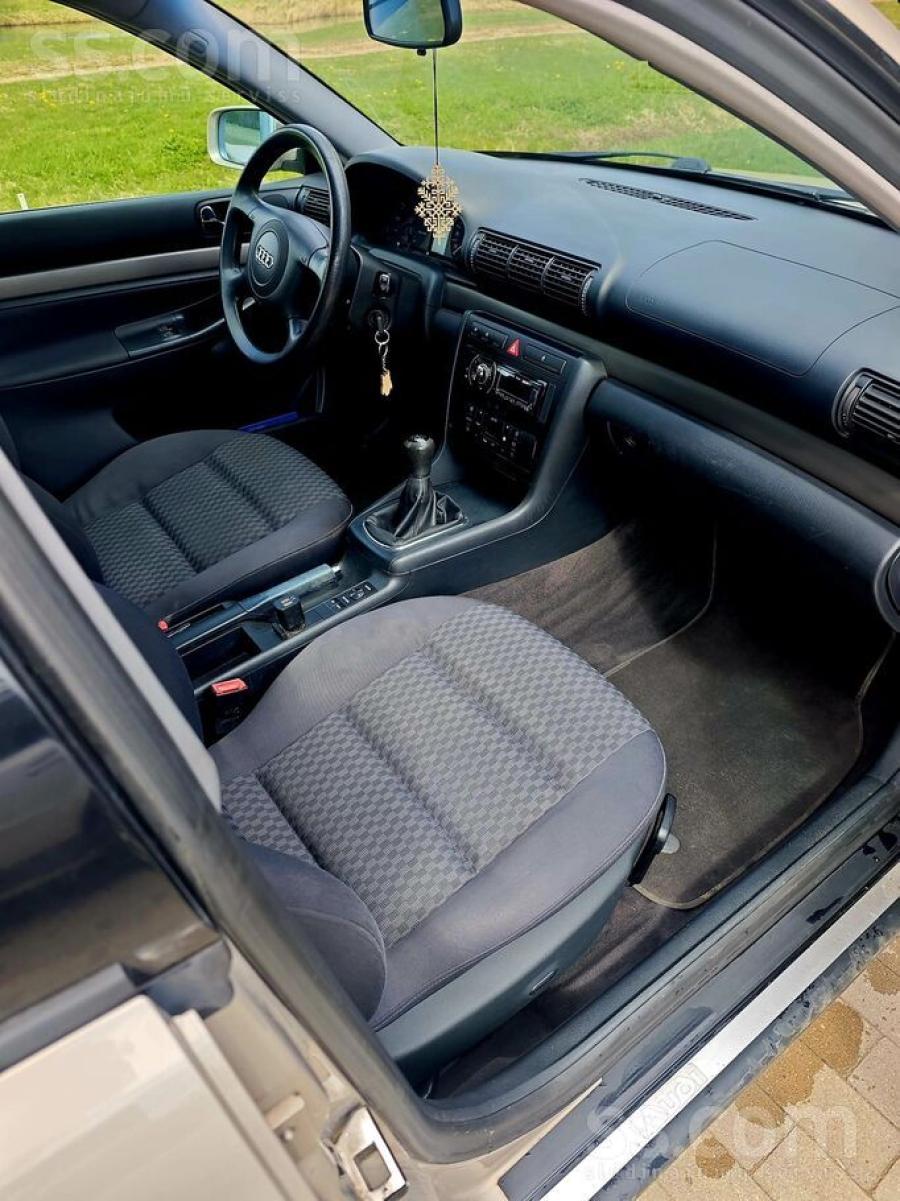 Brūns Audi A4 1999 Ogre, ar dzinēja tilpumu 1.60 L un nobraukumu 269 tūkst. km par 2099 €, foto 6 vietnē AUTOMOTO.COM.LV