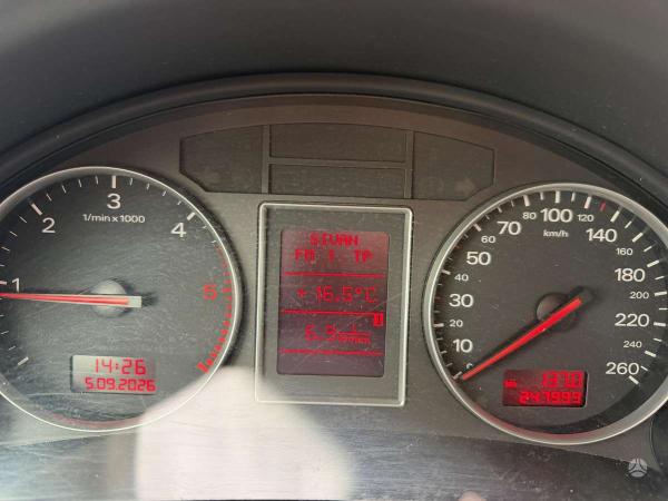 Brown Audi A4 2004 in Marijampole, with an engine capacity of 1.90 L and mileage of 242 thousand km for 1300 €, photo 11 on AUTOMOTO.COM.LV