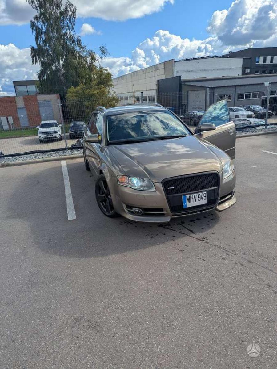 Brown Audi A4 2005 in Kaunas, with an engine capacity of 3.00 L and mileage of 334 thousand km for 2200 €, photo 1 on AUTOMOTO.COM.LV