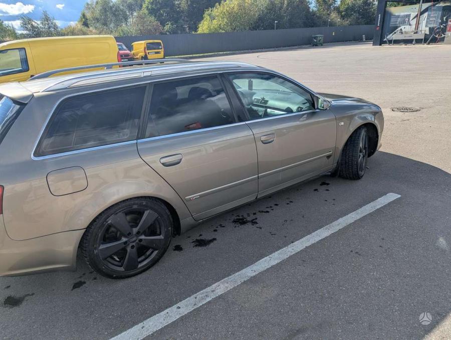 Brown Audi A4 2005 in Kaunas, with an engine capacity of 3.00 L and mileage of 334 thousand km for 2200 €, photo 7 on AUTOMOTO.COM.LV