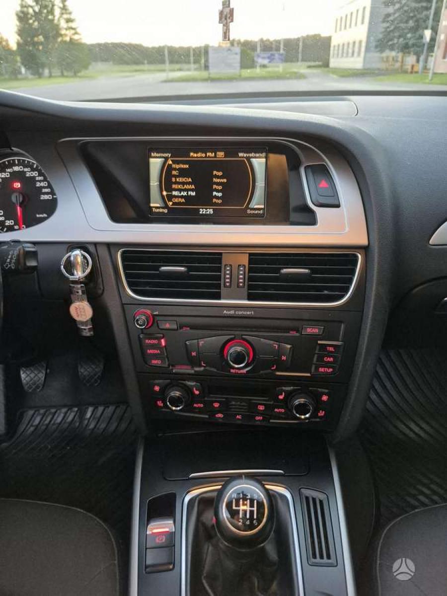 Brūns Audi A4 2008 Mažeikiai, ar dzinēja tilpumu 1.98 L un nobraukumu 243 tūkst. km par 5250 €, foto 9 vietnē AUTOMOTO.COM.LV
