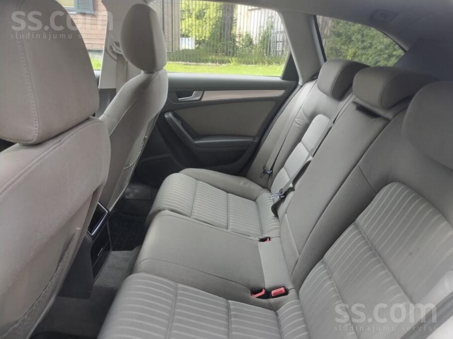 Brown Audi A4 2008 in Riga, with an engine capacity of 2.00 L and mileage of 0 thousand km for 3700 €, photo 11 on AUTOMOTO.COM.LV