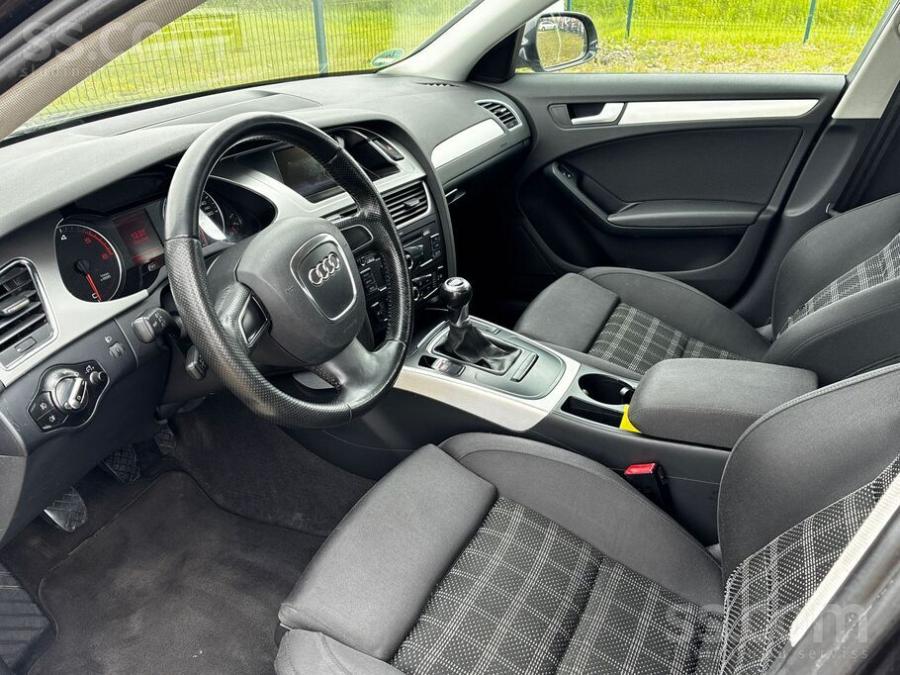 Brūns Audi A4 2009 Saldus, ar dzinēja tilpumu 2.00 L un nobraukumu 225 tūkst. km par 5700 €, foto 10 vietnē AUTOMOTO.COM.LV