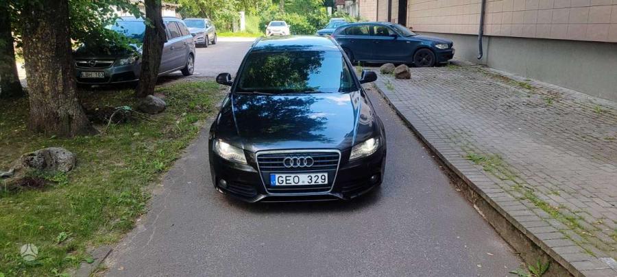 Brown Audi A4 2009 in Vilnius, with an engine capacity of 1.97 L and mileage of 556 thousand km for 2650 €, photo 1 on AUTOMOTO.COM.LV