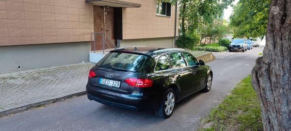 Brūns Audi A4 2009 Viļņa, ar dzinēja tilpumu 1.97 L un nobraukumu 556 tūkst. km par 2650 €, foto 4 vietnē AUTOMOTO.COM.LV