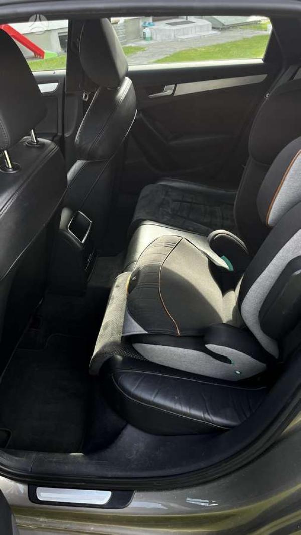 Brūns Audi A4 2009 Viļņa, ar dzinēja tilpumu 2.97 L un nobraukumu 304 tūkst. km par 3800 €, foto 6 vietnē AUTOMOTO.COM.LV