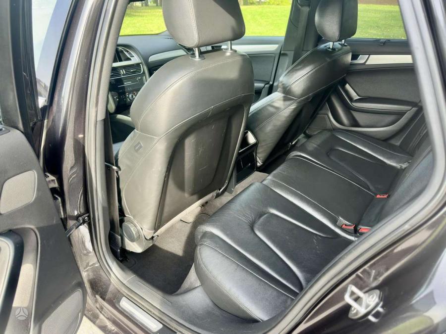 Brūns Audi A4 2009 Šauļi, ar dzinēja tilpumu 1.97 L un nobraukumu 258 tūkst. km par 4950 €, foto 19 vietnē AUTOMOTO.COM.LV