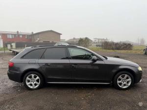 Brūns Audi A4 2010 Kauņa, ar dzinēja tilpumu 1.97 L un nobraukumu 300 tūkst. km par 3500 €, foto 19 vietnē AUTOMOTO.COM.LV