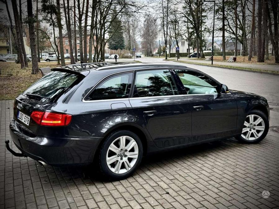Brūns Audi A4 2010 Alīta, ar dzinēja tilpumu 2.70 L un nobraukumu 349 tūkst. km par 6750 €, foto 2 vietnē AUTOMOTO.COM.LV