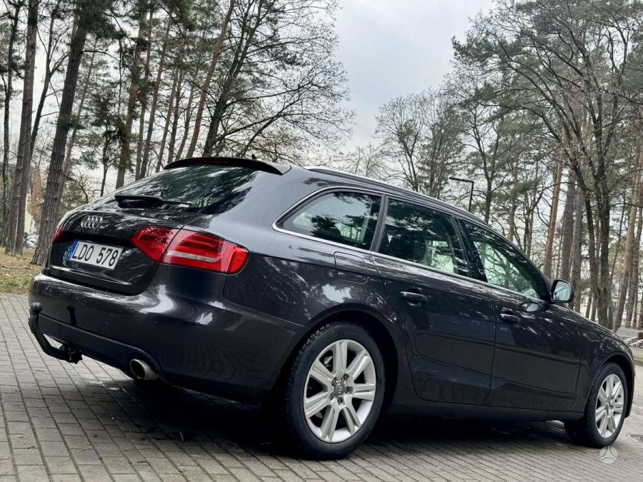 Brūns Audi A4 2010 Alīta, ar dzinēja tilpumu 2.70 L un nobraukumu 349 tūkst. km par 6750 €, foto 18 vietnē AUTOMOTO.COM.LV