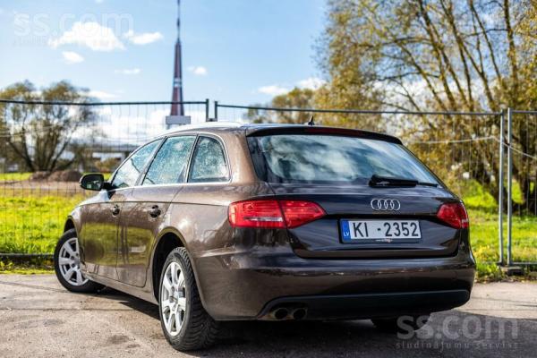 Brūns Audi A4 2010 Rīga, ar dzinēja tilpumu 2.00 L un nobraukumu 275 tūkst. km par 6290 €, foto 7 vietnē AUTOMOTO.COM.LV