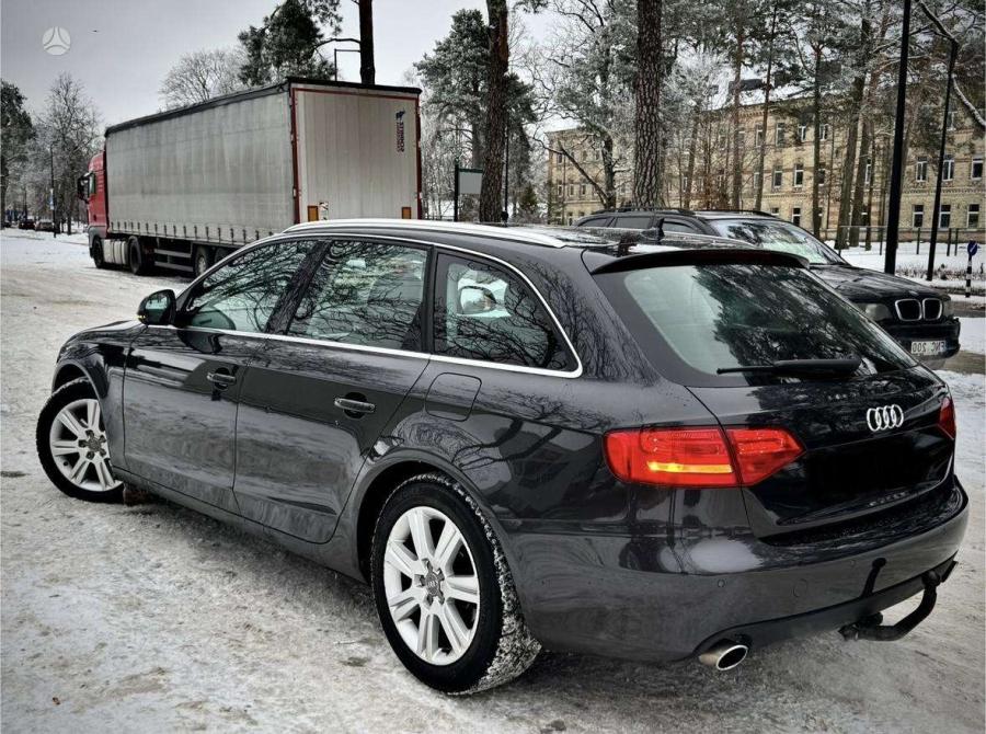 Brūns Audi A4 2010 Alīta, ar dzinēja tilpumu 2.70 L un nobraukumu 340 tūkst. km par 6750 €, foto 14 vietnē AUTOMOTO.COM.LV