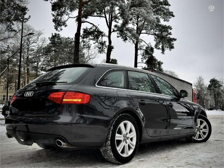 Brūns Audi A4 2010 Alīta, ar dzinēja tilpumu 2.70 L un nobraukumu 340 tūkst. km par 6750 €, foto 18 vietnē AUTOMOTO.COM.LV