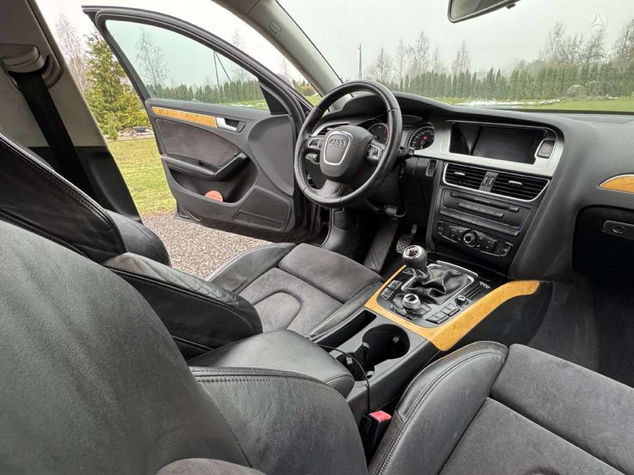 Brūns Audi A4 2010 Alīta, ar dzinēja tilpumu 2.70 L un nobraukumu 340 tūkst. km par 6750 €, foto 22 vietnē AUTOMOTO.COM.LV