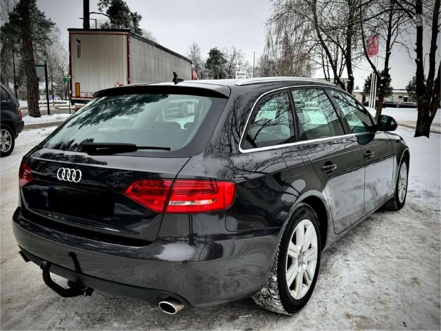Brūns Audi A4 2010 Alīta, ar dzinēja tilpumu 2.70 L un nobraukumu 349 tūkst. km par 6550 €, foto 31 vietnē AUTOMOTO.COM.LV