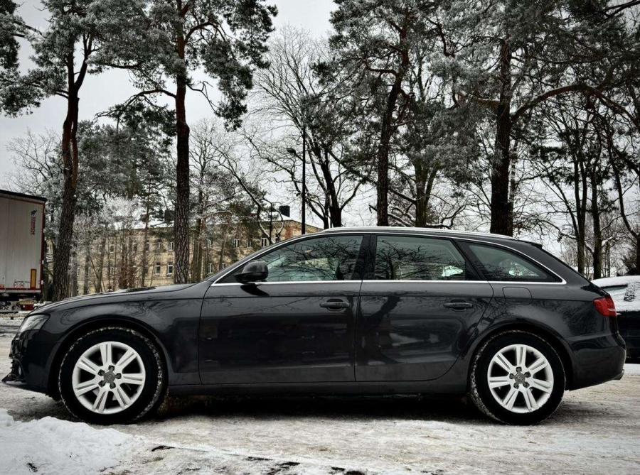 Brūns Audi A4 2010 Alīta, ar dzinēja tilpumu 2.70 L un nobraukumu 349 tūkst. km par 5750 €, foto 15 vietnē AUTOMOTO.COM.LV