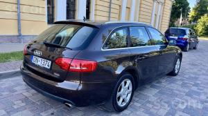 Brūns Audi A4 2010 Daugavpils, ar dzinēja tilpumu 2.70 L un nobraukumu 284 tūkst. km par 5150 €, foto 12 vietnē AUTOMOTO.COM.LV