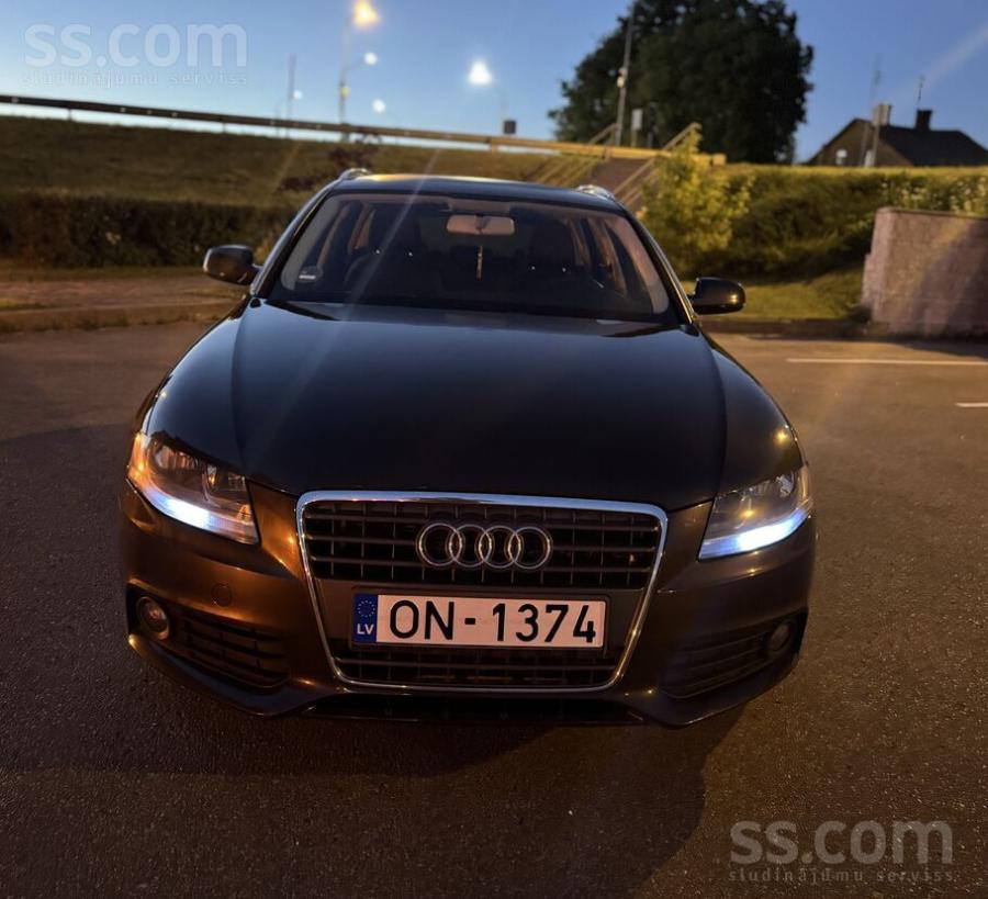 Brūns Audi A4 2010 Daugavpils, ar dzinēja tilpumu 2.70 L un nobraukumu 284 tūkst. km par 5150 €, foto 21 vietnē AUTOMOTO.COM.LV