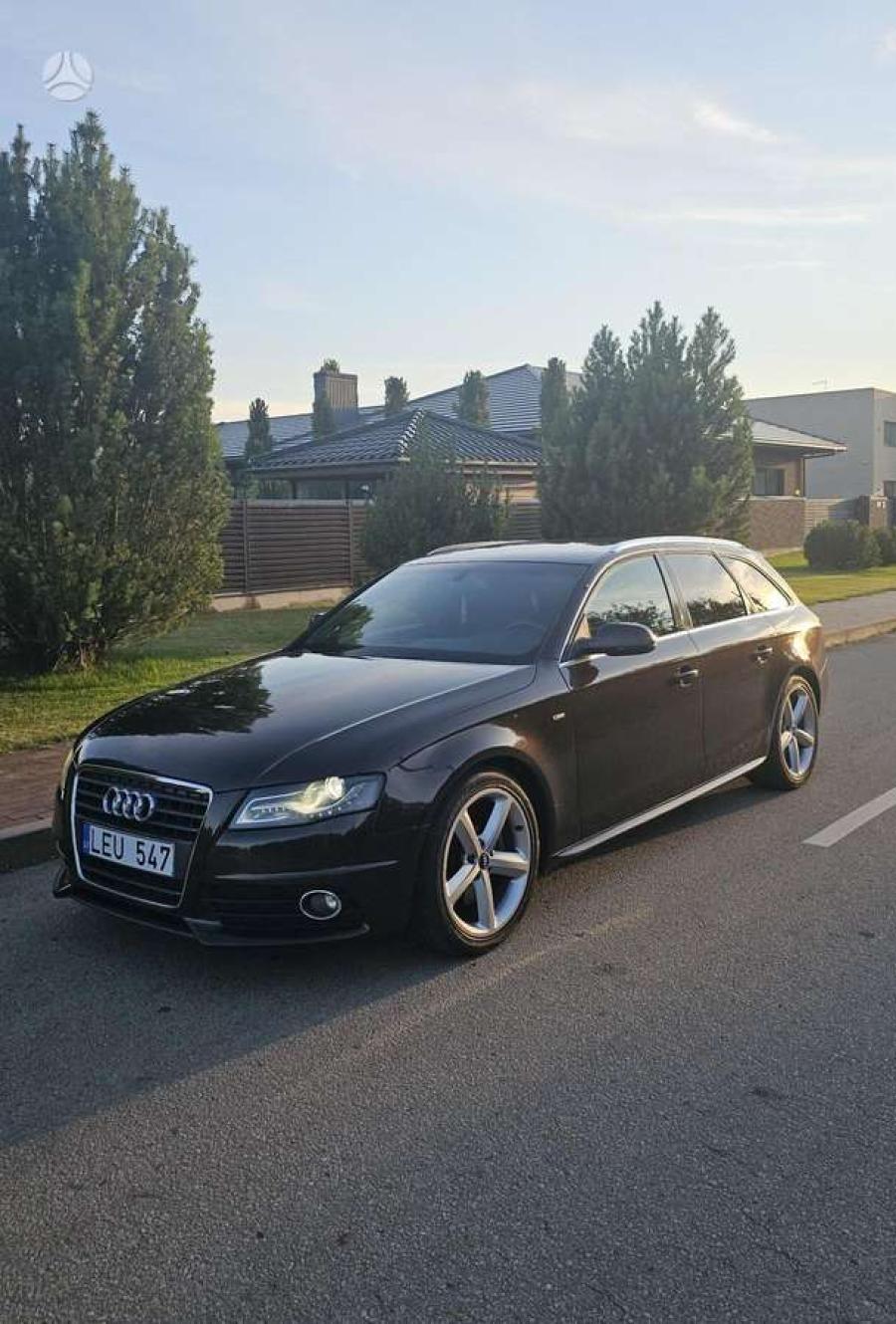 Brown Audi A4 2010 in Kaunas, with an engine capacity of 1.98 L and mileage of 238 thousand km for 6700 €, photo 1 on AUTOMOTO.COM.LV