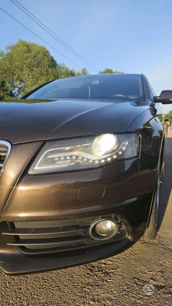 Brown Audi A4 2010 in Kaunas, with an engine capacity of 1.98 L and mileage of 238 thousand km for 6700 €, photo 8 on AUTOMOTO.COM.LV