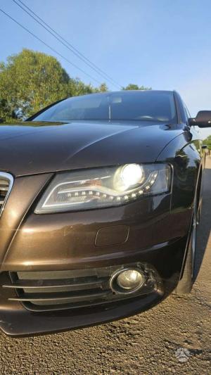 Brown Audi A4 2010 in Kaunas, with an engine capacity of 1.98 L and mileage of 238 thousand km for 6700 €, photo 9 on AUTOMOTO.COM.LV
