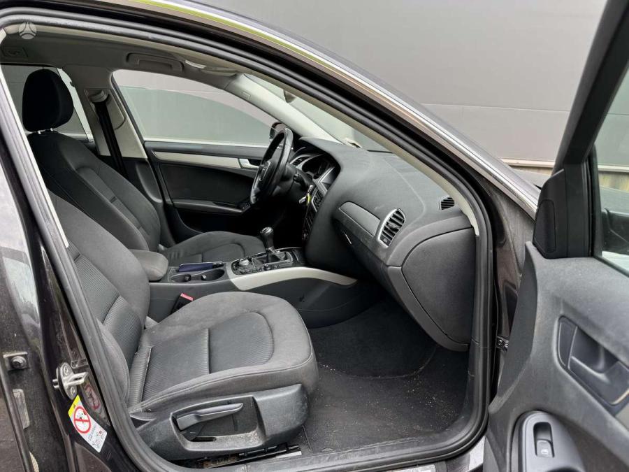 Brown Audi A4 2010 in Alytus, with an engine capacity of 2.00 L and mileage of 303 thousand km for 3950 €, photo 10 on AUTOMOTO.COM.LV
