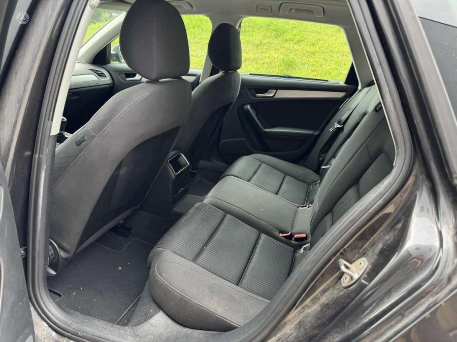 Brown Audi A4 2010 in Alytus, with an engine capacity of 2.00 L and mileage of 303 thousand km for 3950 €, photo 11 on AUTOMOTO.COM.LV