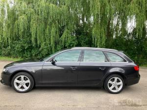 Brown Audi A4 2010 in Bauska, with an engine capacity of 2.00 L and mileage of 226 thousand km for 6800 €, photo 9 on AUTOMOTO.COM.LV