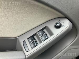 Brown Audi A4 2010 in Bauska, with an engine capacity of 2.00 L and mileage of 226 thousand km for 6800 €, photo 17 on AUTOMOTO.COM.LV