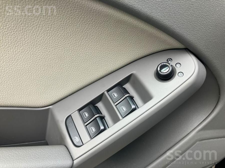 Brown Audi A4 2010 in Bauska, with an engine capacity of 2.00 L and mileage of 226 thousand km for 6800 €, photo 17 on AUTOMOTO.COM.LV