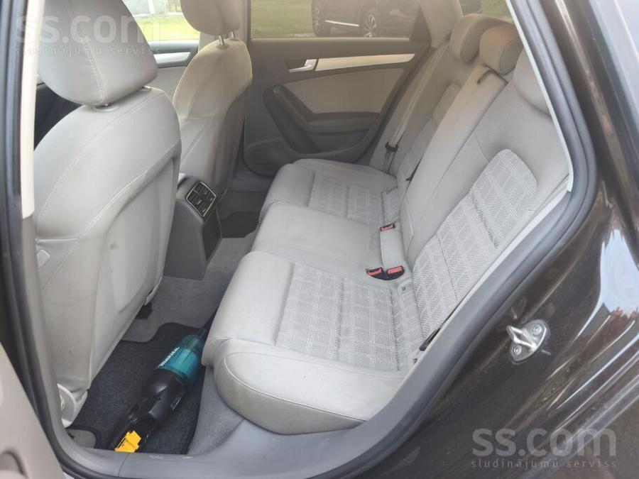Brūns Audi A4 2010 Tukums, ar dzinēja tilpumu 2.00 L un nobraukumu 230 tūkst. km par 6250 €, foto 8 vietnē AUTOMOTO.COM.LV