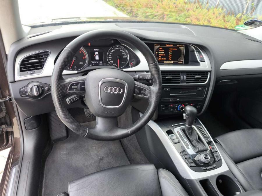 Brown Audi A4 2010 in Vilnius, with an engine capacity of 2.70 L and mileage of 253 thousand km for 6000 €, photo 14 on AUTOMOTO.COM.LV