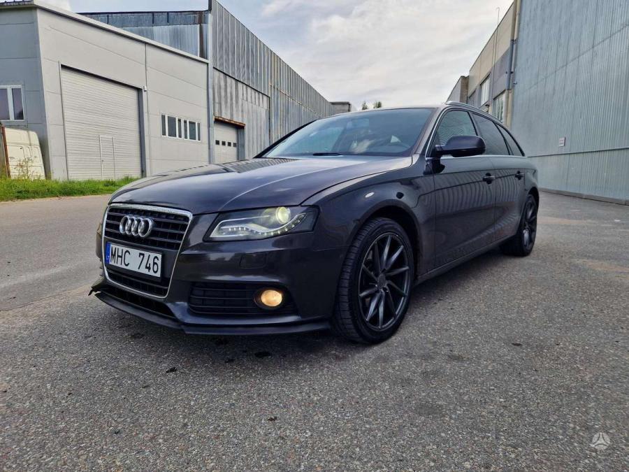 Brūns Audi A4 2010 Viļņa, ar dzinēja tilpumu 1.97 L un nobraukumu 431 tūkst. km par 3300 €, foto 1 vietnē AUTOMOTO.COM.LV