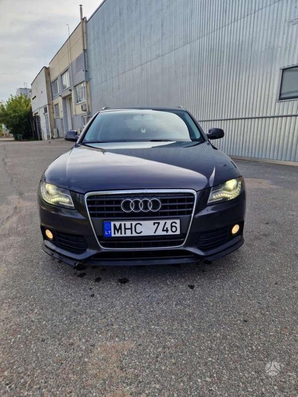 Brown Audi A4 2010 in Vilnius, with an engine capacity of 1.97 L and mileage of 431 thousand km for 3300 €, photo 9 on AUTOMOTO.COM.LV