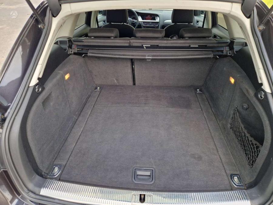 Brūns Audi A4 2010 Viļņa, ar dzinēja tilpumu 1.97 L un nobraukumu 431 tūkst. km par 3300 €, foto 12 vietnē AUTOMOTO.COM.LV