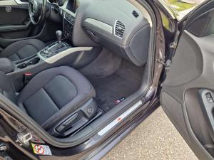 Brūns Audi A4 2010 Viļņa, ar dzinēja tilpumu 1.97 L un nobraukumu 431 tūkst. km par 3300 €, foto 14 vietnē AUTOMOTO.COM.LV