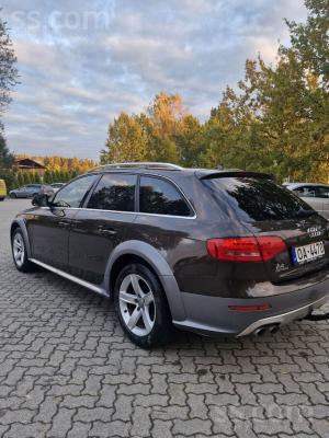 Brown Audi A4 2011 in Valmiera, with an engine capacity of 2.00 L and mileage of 301 thousand km for 9200 €, photo 3 on AUTOMOTO.COM.LV