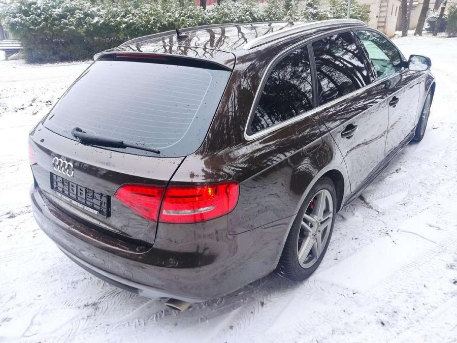 Brown Audi A4 2011 in Utena, with an engine capacity of 2.97 L and mileage of 299 thousand km for 6650 €, photo 11 on AUTOMOTO.COM.LV
