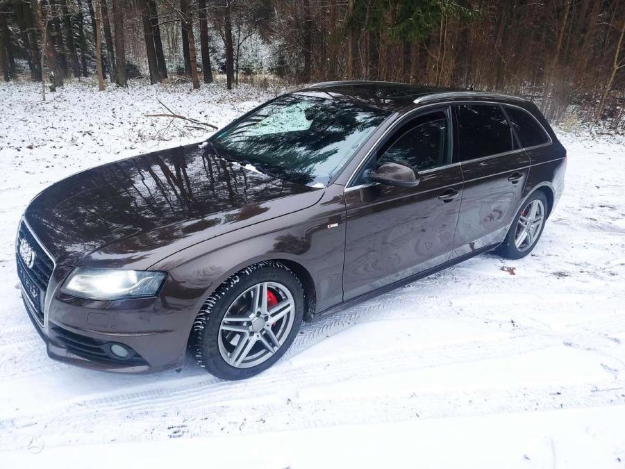 Brown Audi A4 2011 in Utena, with an engine capacity of 2.97 L and mileage of 299 thousand km for 6650 €, photo 18 on AUTOMOTO.COM.LV