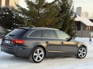 Brūns Audi A4 2011 Kauņa, ar dzinēja tilpumu 2.00 L un nobraukumu 258 tūkst. km par 5250 €, foto 18 vietnē AUTOMOTO.COM.LV