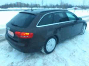 Brūns Audi A4 2011 Panevēža, ar dzinēja tilpumu 1.97 L un nobraukumu 283 tūkst. km par 4540 €, foto 9 vietnē AUTOMOTO.COM.LV