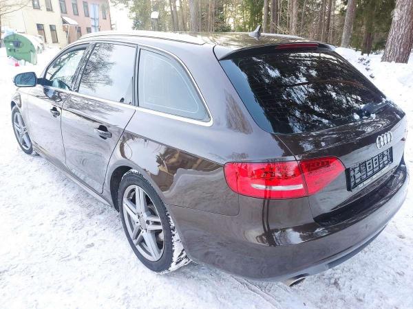 Brūns Audi A4 2011 Utena, ar dzinēja tilpumu 2.97 L un nobraukumu 299 tūkst. km par 6650 €, foto 2 vietnē AUTOMOTO.COM.LV