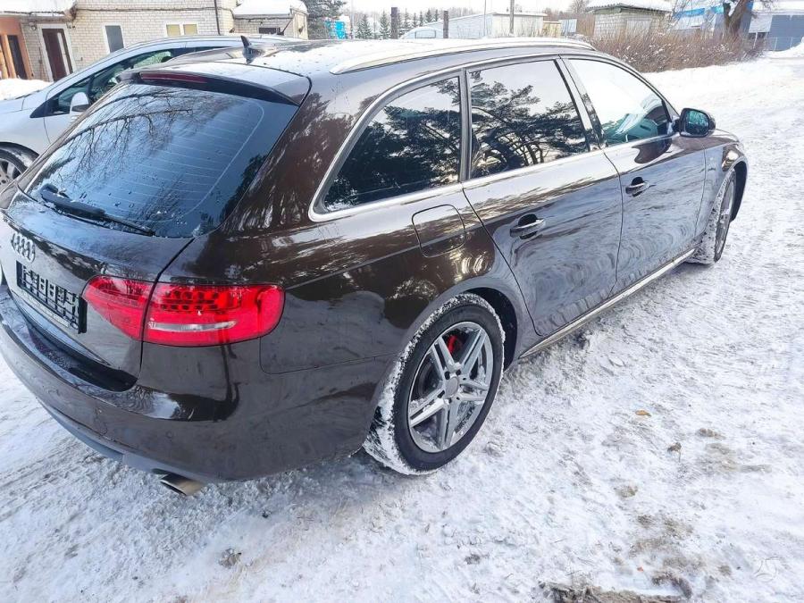 Brown Audi A4 2011 in Utena, with an engine capacity of 2.97 L and mileage of 299 thousand km for 6650 €, photo 21 on AUTOMOTO.COM.LV