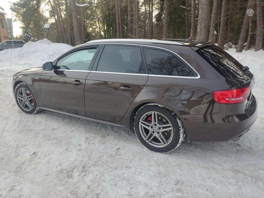 Brown Audi A4 2011 in Utena, with an engine capacity of 2.97 L and mileage of 299 thousand km for 6650 €, photo 30 on AUTOMOTO.COM.LV