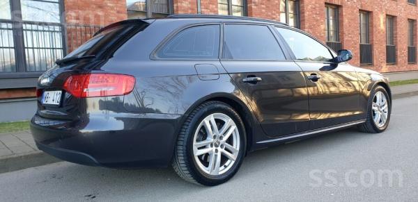 Brown Audi A4 2011 in Riga, with an engine capacity of 2.00 L and mileage of 262 thousand km for 8499 €, photo 3 on AUTOMOTO.COM.LV